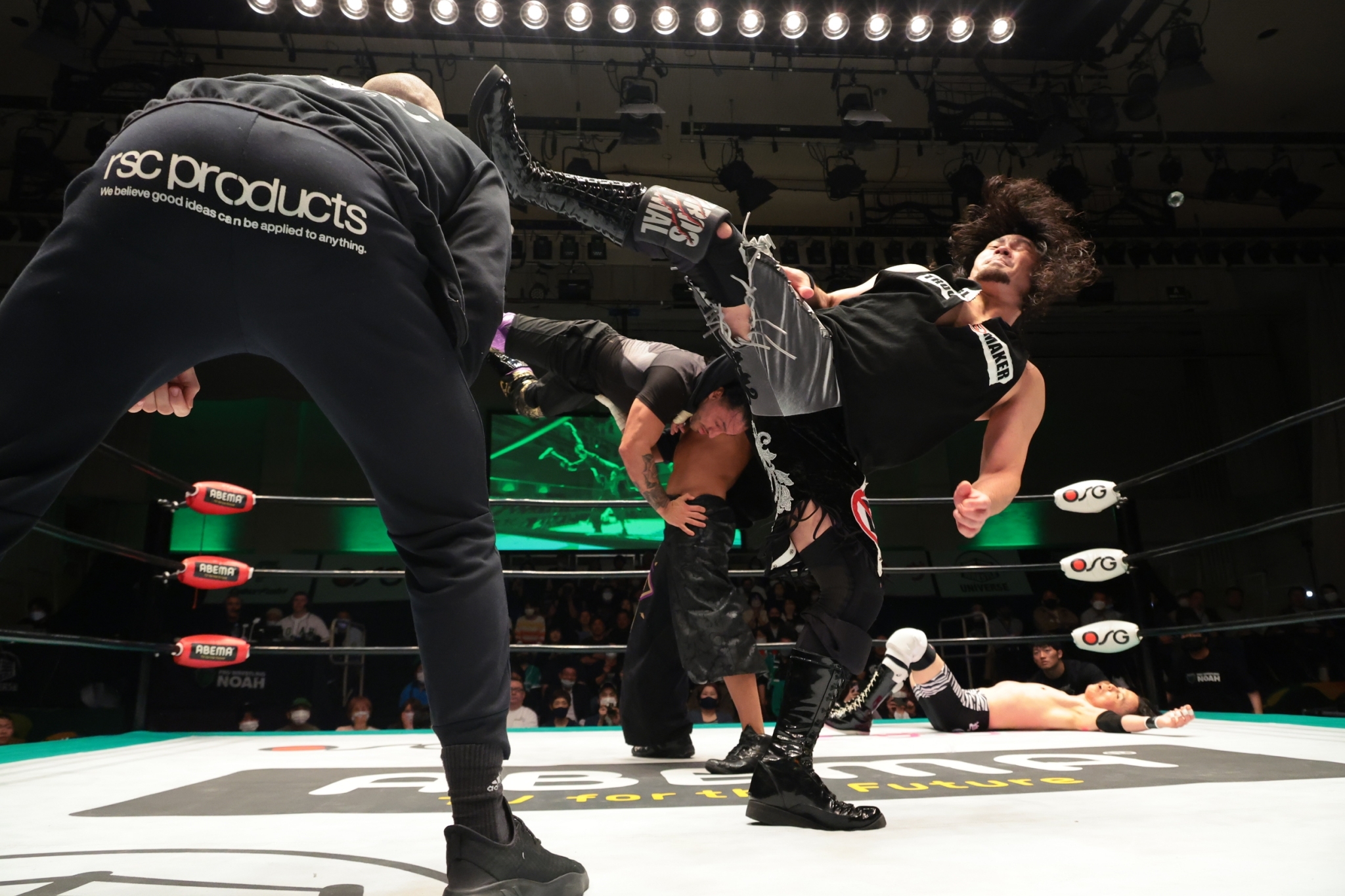 5/14後楽園ホール大会 試合後コメント 復活AXIZ敗北からのリスタート 拳王がAT&全日&DG&記念興行へ大演説締め | プロレスリング ...